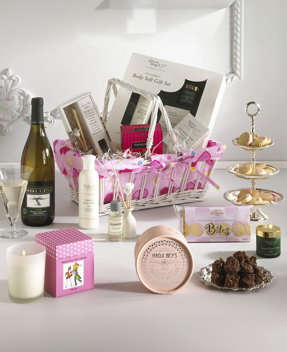Divine Diva Wine & Beauty Haven